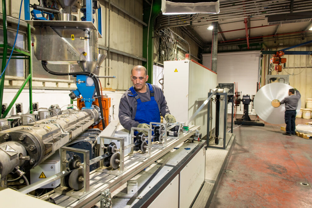 טכנולוגיה - SP Industries | אס פי תעשיות